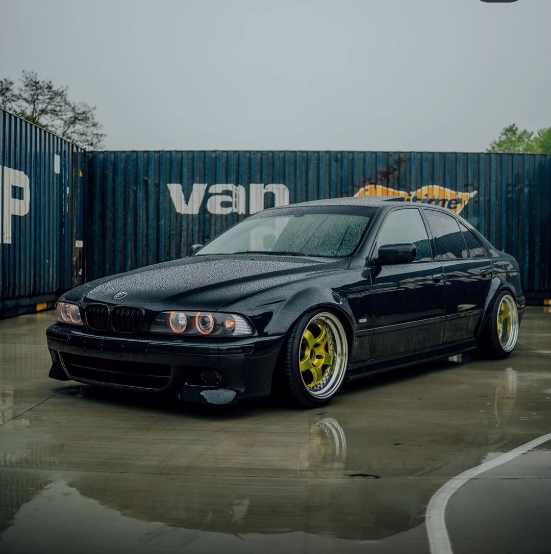 BMW E39 wide body kit - STANCE.EE